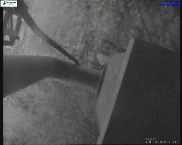 Latest CCTV Camera Feeds from the M27 Motorway - Traffic Cameras UK