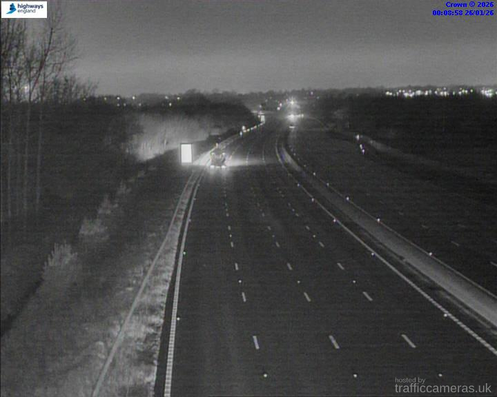 Latest CCTV Camera Feeds from the M4 Motorway - Traffic Cameras UK