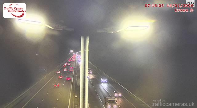 Latest CCTV Camera Feeds from the M4 Motorway - Traffic Cameras UK