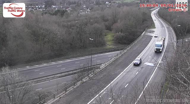 Latest CCTV Camera Feeds from the M4 Motorway - Traffic Cameras UK