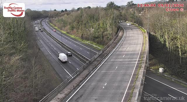 Latest CCTV Camera Feeds from the M4 Motorway - Traffic Cameras UK