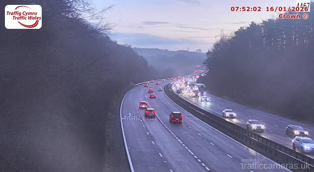 Latest CCTV Camera Feeds from the M4 Motorway - Traffic Cameras UK