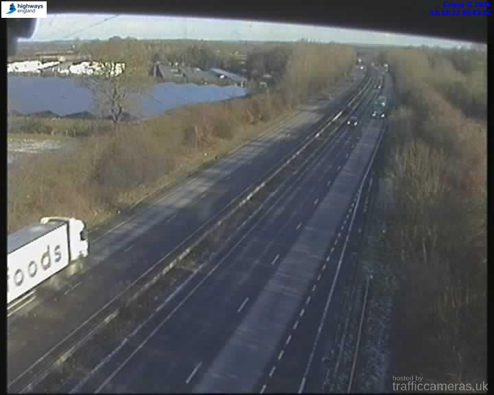 Latest CCTV Camera Feeds from the M42 Motorway - Traffic Cameras UK