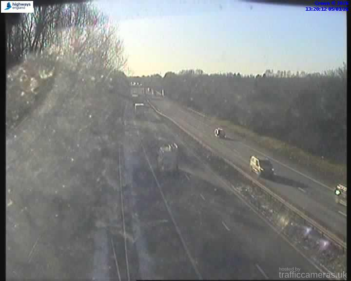 Latest CCTV Camera Feeds from the M42 Motorway - Traffic Cameras UK