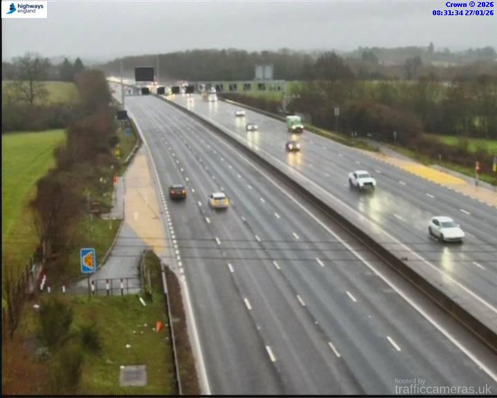 Latest CCTV Camera Feeds from the M5 Motorway - Traffic Cameras UK