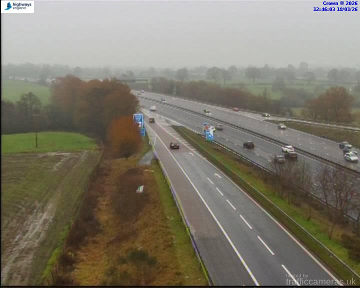 Latest CCTV Camera Feeds from the M6 Motorway - Traffic Cameras UK