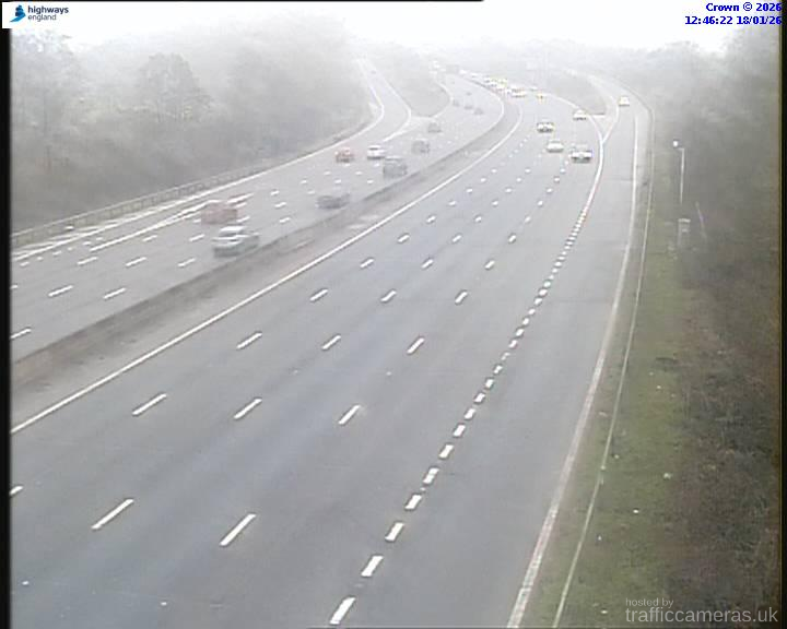Latest CCTV Camera Feeds from the M6 Motorway - Traffic Cameras UK