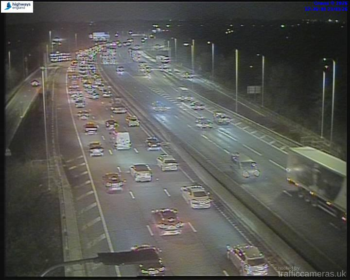 Latest CCTV Camera Feeds from the M60 Motorway - Traffic Cameras UK