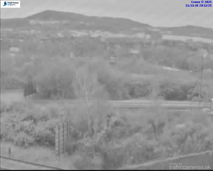 Latest CCTV Camera Feeds from the A419 Road - Traffic Cameras UK