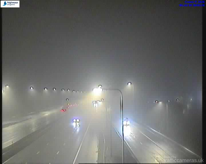 Major delays on Greater Manchester motorways with incidents on M61 and ...