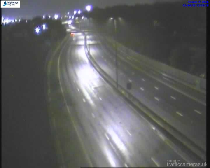 Latest CCTV Camera Feeds from the M621 Motorway - Traffic Cameras UK