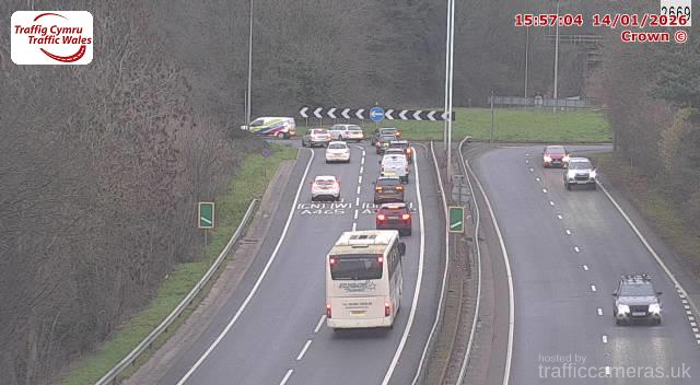 Latest CCTV Camera Feeds from the A465 Road - Traffic Cameras UK