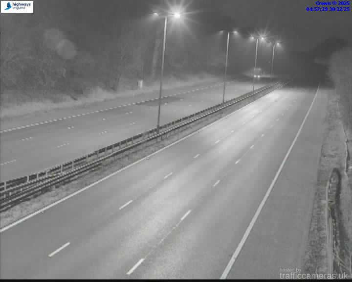 Latest CCTV Camera Feeds from the M69 Motorway - Traffic Cameras UK