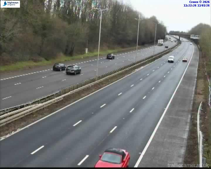 Latest CCTV Camera Feeds from the M69 Motorway - Traffic Cameras UK