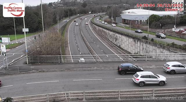 Latest CCTV Camera Feeds from the A470 Road - Traffic Cameras UK