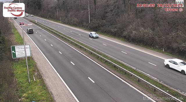 Latest CCTV Camera Feeds from the A470 Road - Traffic Cameras UK
