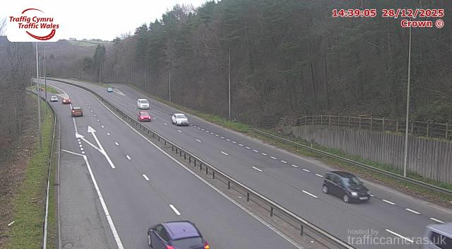 Latest CCTV Camera Feeds from the A470 Road - Traffic Cameras UK