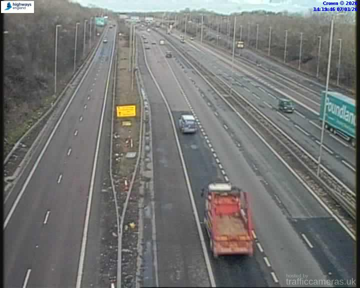 Latest CCTV Camera Feeds from the M11 Motorway - Traffic Cameras UK
